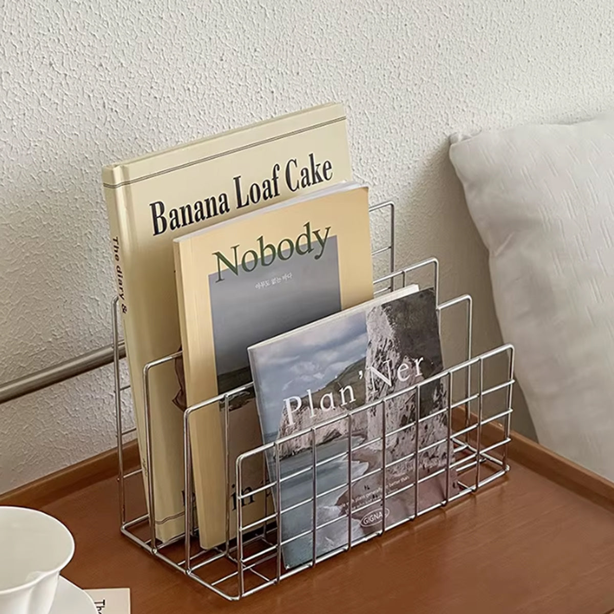 Metal Table Top Mesh Magazine Kitchen Rack